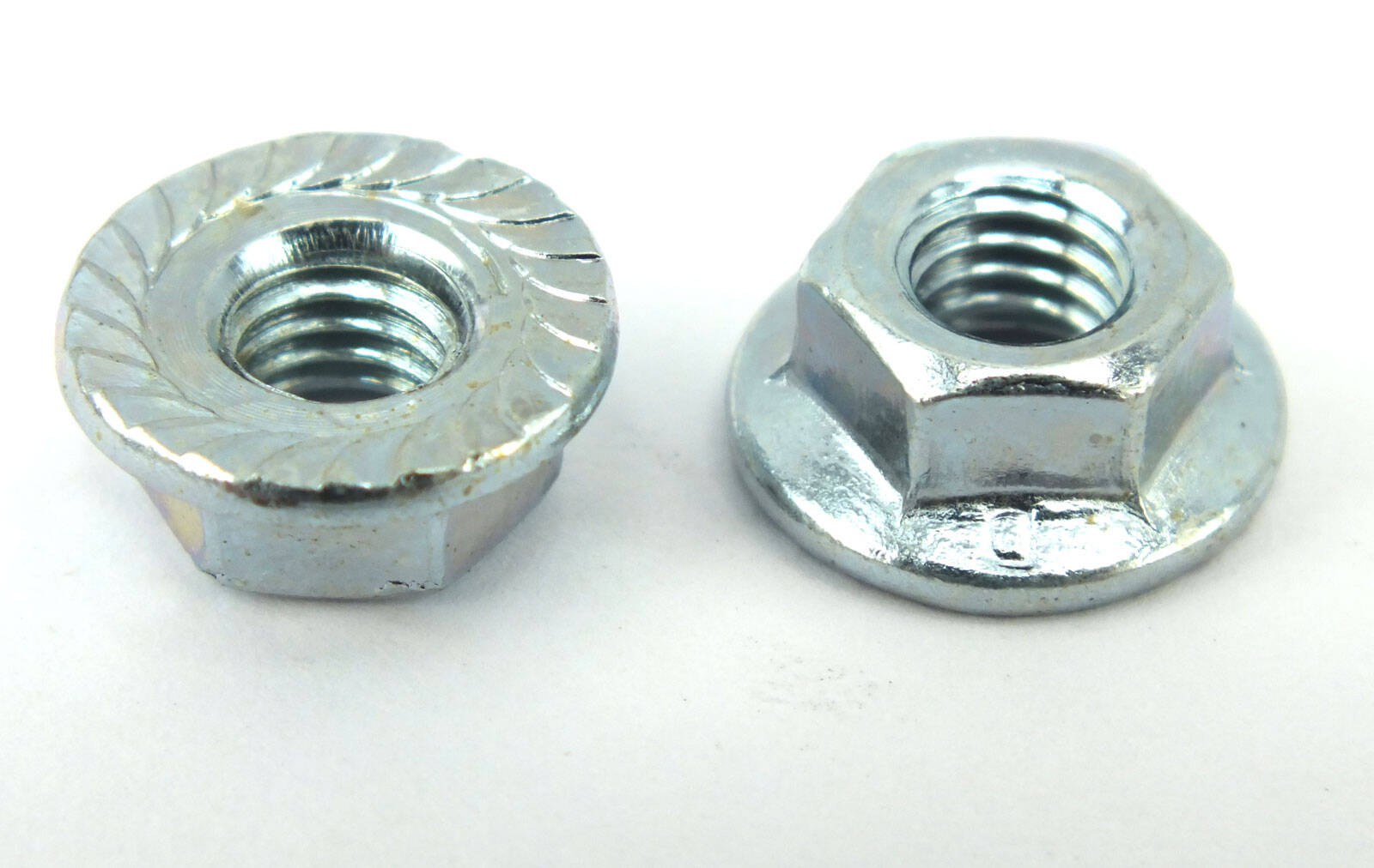 500 M5 Flanschmutter gezahnt verzinkt SW 8 mm Mutter Lagerauflösung S ...